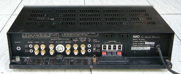 NAD-3020